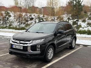 Black Mitsubishi ASX 2020 in Vilnius, with an engine capacity of 2.00 L and mileage of 180 thousand km for 10950 €, photo  on AUTOMOTO.COM.LV
