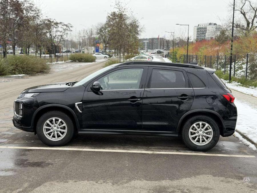 Melns Mitsubishi ASX 2020 Viļņa, ar dzinēja tilpumu 2.00 L un nobraukumu 180 tūkst. km par 10900 €, foto 9 vietnē AUTOMOTO.COM.LV
