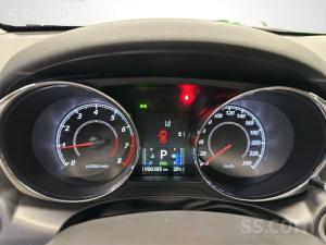 Black Mitsubishi ASX 2020 in Riga, with an engine capacity of 2.00 L and mileage of 90 thousand km for 14990 €, photo 12 on AUTOMOTO.COM.LV