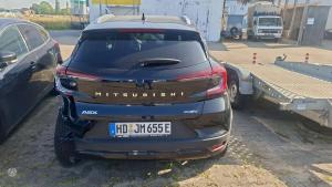 Black Mitsubishi ASX 2024 in Telschi, with an engine capacity of 1.60 L and mileage of 25 thousand km for 13900 €, photo 5 on AUTOMOTO.COM.LV
