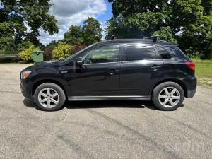 Melns Mitsubishi ASX 2011 Rīga, ar dzinēja tilpumu 1.60 L un nobraukumu 284 tūkst. km par 3500 €, foto 4 vietnē AUTOMOTO.COM.LV