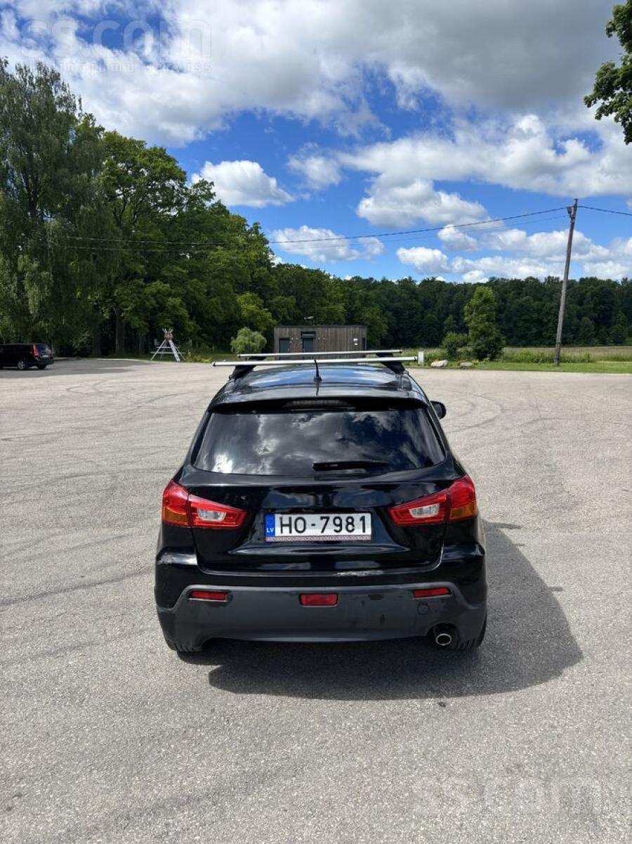 Melns Mitsubishi ASX 2011 Rīga, ar dzinēja tilpumu 1.60 L un nobraukumu 284 tūkst. km par 3500 €, foto 6 vietnē AUTOMOTO.COM.LV