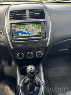 Melns Mitsubishi ASX 2011 Rīga, ar dzinēja tilpumu 1.60 L un nobraukumu 284 tūkst. km par 3500 €, foto 11 vietnē AUTOMOTO.COM.LV