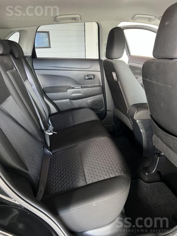 Black Mitsubishi ASX 2012 in Jekabpils, with an engine capacity of 1.80 L and mileage of 297 thousand km for 4200 €, photo 10 on AUTOMOTO.COM.LV