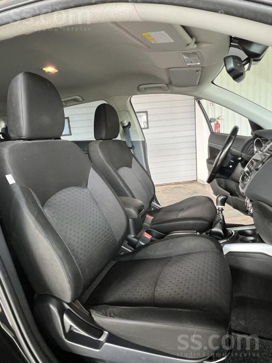 Melns Mitsubishi ASX 2012 Jēkabpils, ar dzinēja tilpumu 1.80 L un nobraukumu 297 tūkst. km par 4200 €, foto 13 vietnē AUTOMOTO.COM.LV
