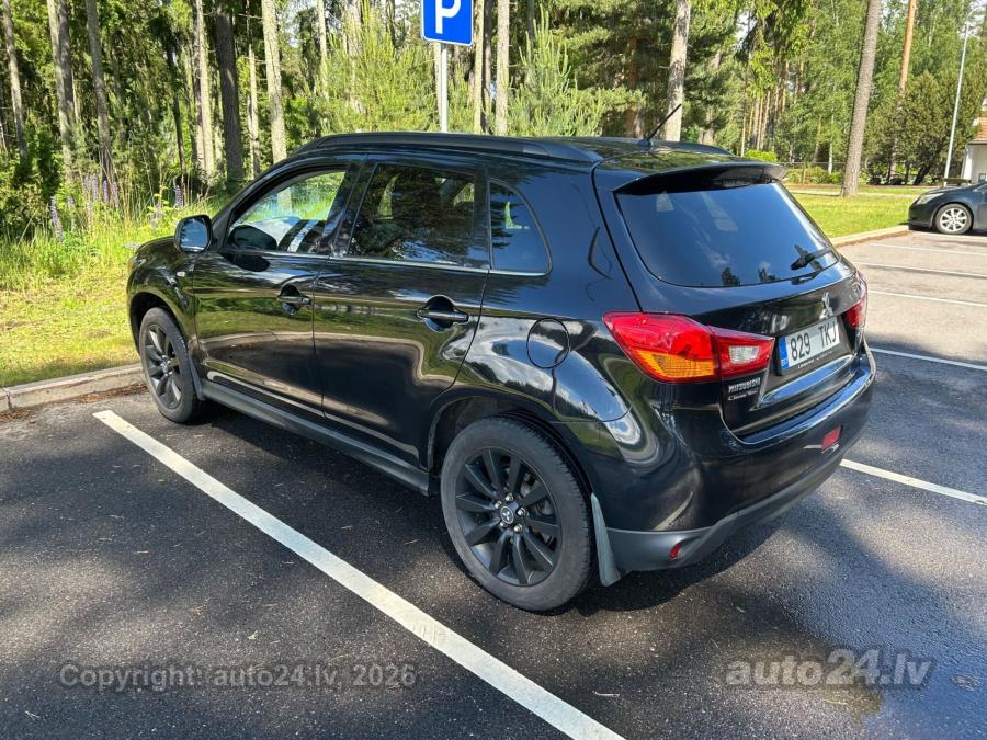 Black Mitsubishi ASX 2013 in Polva, with an engine capacity of 1.60 L and mileage of 122 thousand km for 6000 €, photo 4 on AUTOMOTO.COM.LV