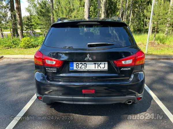 Black Mitsubishi ASX 2013 in Polva, with an engine capacity of 1.60 L and mileage of 122 thousand km for 6000 €, photo 4 on AUTOMOTO.COM.LV