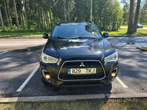Black Mitsubishi ASX 2013 in Polva, with an engine capacity of 1.60 L and mileage of 122 thousand km for 6000 €, photo 8 on AUTOMOTO.COM.LV