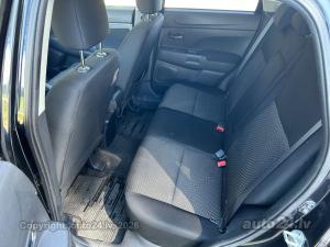 Black Mitsubishi ASX 2013 in Polva, with an engine capacity of 1.60 L and mileage of 122 thousand km for 6000 €, photo 17 on AUTOMOTO.COM.LV