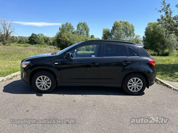 Black Mitsubishi ASX 2013 in Tallinn, with an engine capacity of 1.60 L and mileage of 228 thousand km for 4000 €, photo 2 on AUTOMOTO.COM.LV
