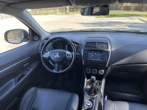 Zils Mitsubishi ASX 2010 Jūrmala, ar dzinēja tilpumu 1.80 L un nobraukumu 215 tūkst. km par 5450 €, foto 28 vietnē AUTOMOTO.COM.LV