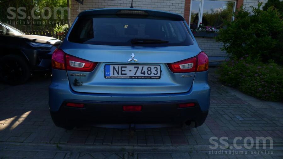 Zils Mitsubishi ASX 2011 Jēkabpils, ar dzinēja tilpumu 1.80 L un nobraukumu 312 tūkst. km par 2950 €, foto 3 vietnē AUTOMOTO.COM.LV