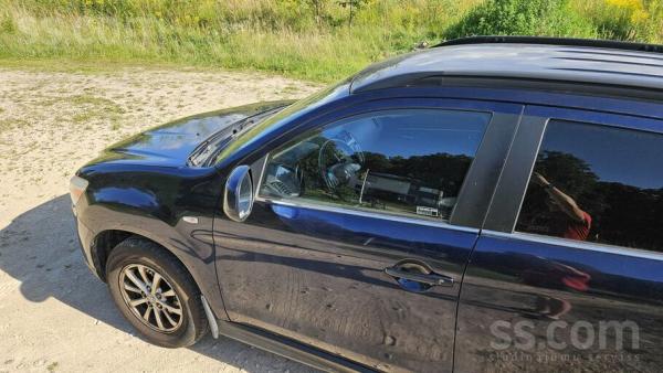 Zils Mitsubishi ASX 2011 Rīga, ar dzinēja tilpumu 1.60 L un nobraukumu 250 tūkst. km par 2800 €, foto 10 vietnē AUTOMOTO.COM.LV