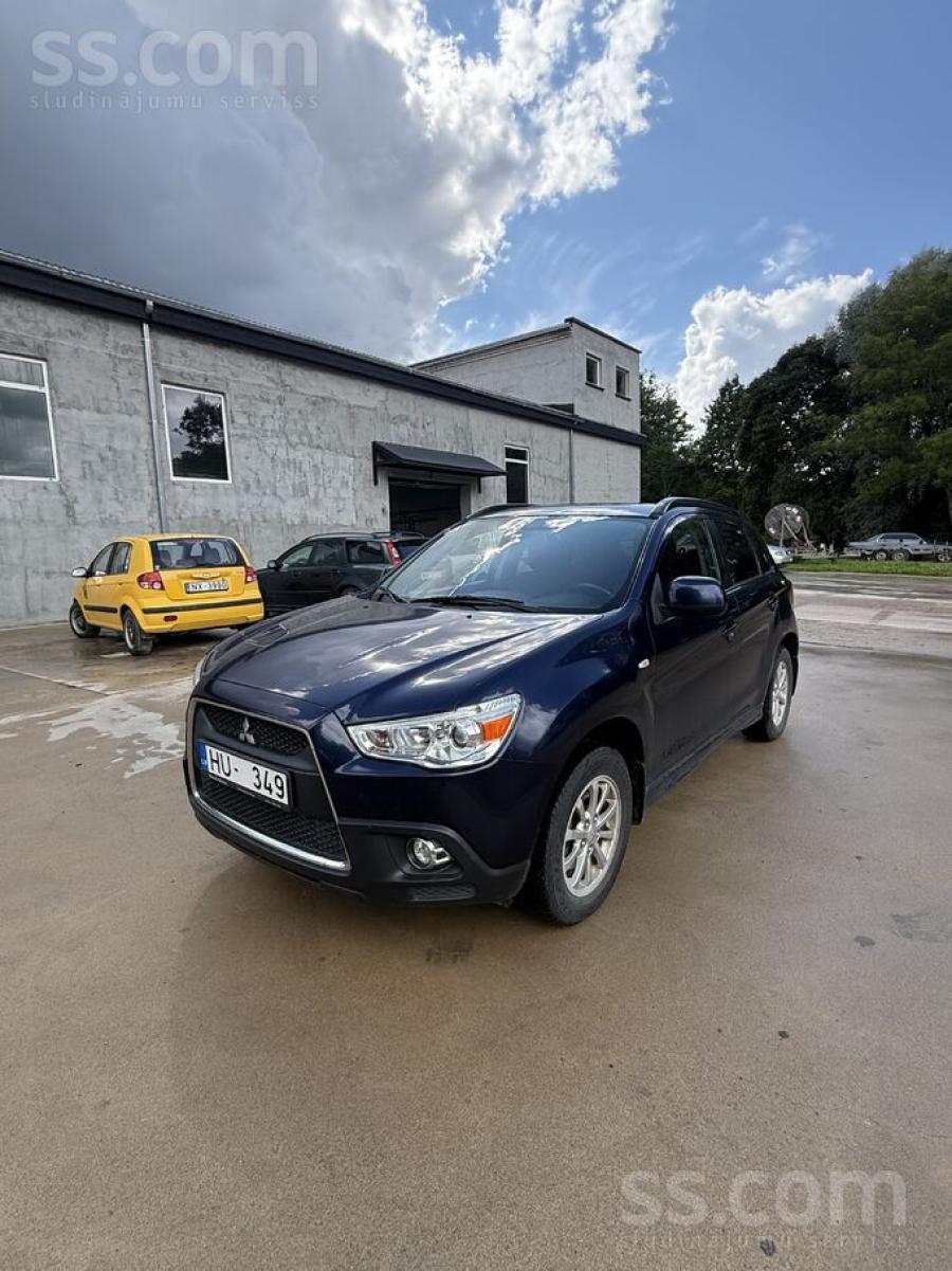 Zils Mitsubishi ASX 2011 Liepāja, ar dzinēja tilpumu 1.60 L un nobraukumu 212 tūkst. km par 5700 €, foto 3 vietnē AUTOMOTO.COM.LV