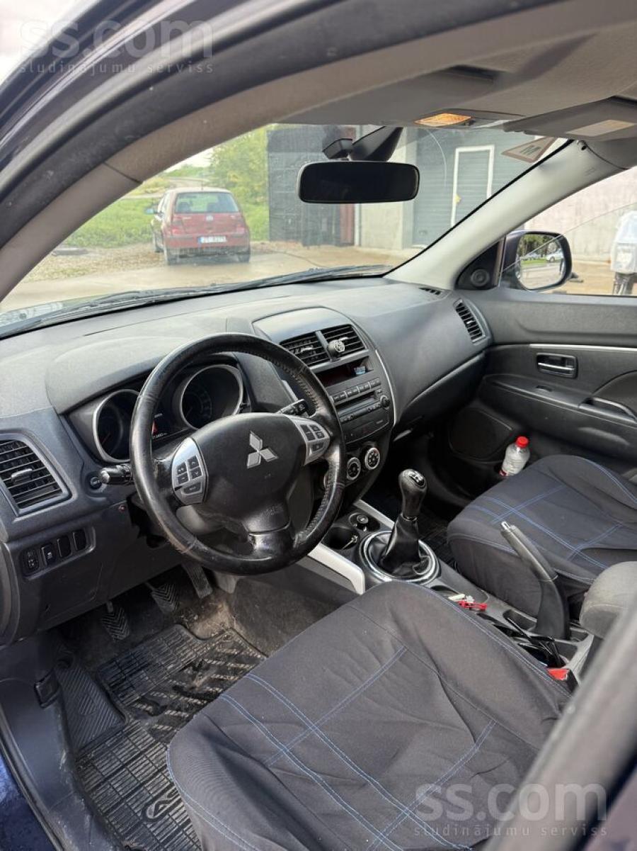 Blue Mitsubishi ASX 2011 in Liepaja, with an engine capacity of 1.60 L and mileage of 212 thousand km for 5700 €, photo 1 on AUTOMOTO.COM.LV