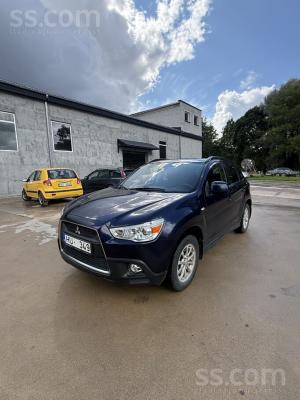 Blue Mitsubishi ASX 2011 in Liepaja, with an engine capacity of 1.60 L and mileage of 212 thousand km for 5700 €, photo 3 on AUTOMOTO.COM.LV