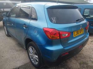 Zils Mitsubishi ASX 2011 Ignalina, ar dzinēja tilpumu 1.80 L un nobraukumu 158 tūkst. km par 2450 €, foto 5 vietnē AUTOMOTO.COM.LV
