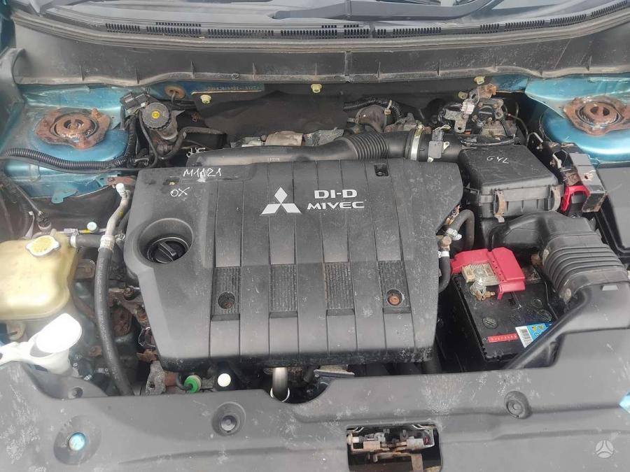 Zils Mitsubishi ASX 2011 Ignalina, ar dzinēja tilpumu 1.80 L un nobraukumu 158 tūkst. km par 2450 €, foto 6 vietnē AUTOMOTO.COM.LV