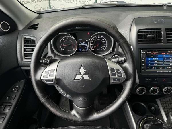 Zils Mitsubishi ASX 2011 Viļņa, ar dzinēja tilpumu 1.80 L un nobraukumu 236 tūkst. km par 4800 €, foto 11 vietnē AUTOMOTO.COM.LV