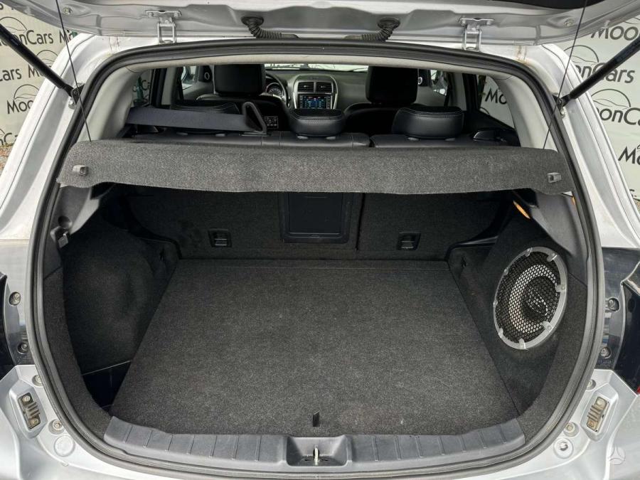 Zils Mitsubishi ASX 2011 Viļņa, ar dzinēja tilpumu 1.80 L un nobraukumu 236 tūkst. km par 4800 €, foto 17 vietnē AUTOMOTO.COM.LV