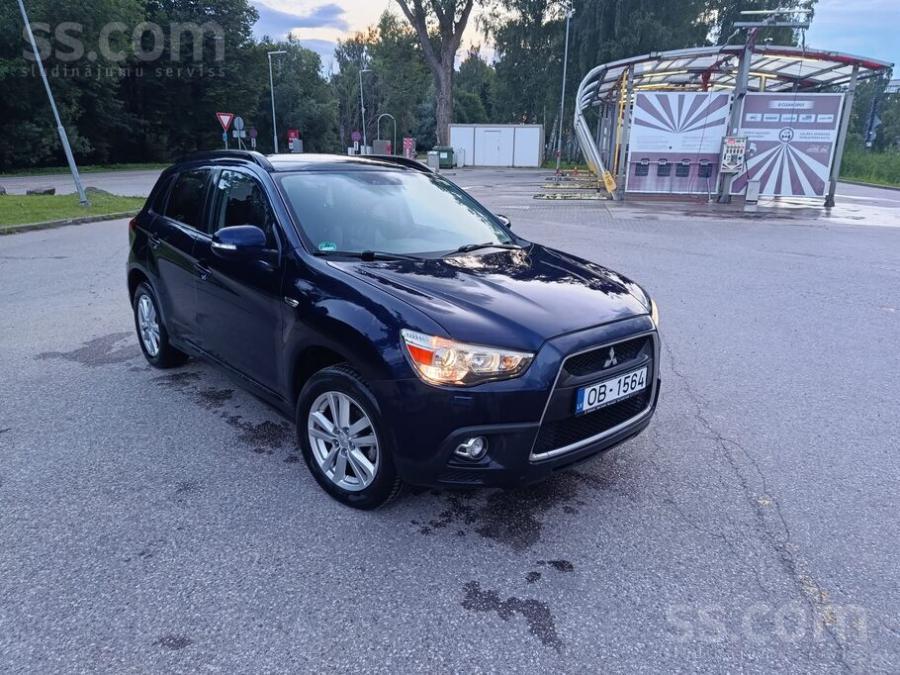 Blue Mitsubishi ASX 2012 in Riga, with an engine capacity of 1.80 L and mileage of 222 thousand km for 6300 €, photo 3 on AUTOMOTO.COM.LV
