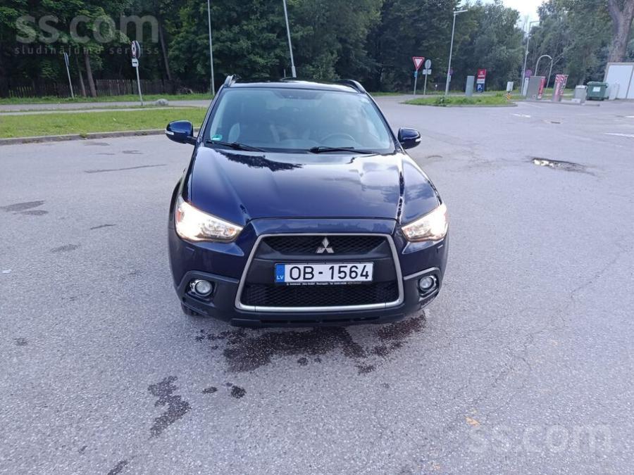 Blue Mitsubishi ASX 2012 in Riga, with an engine capacity of 1.80 L and mileage of 222 thousand km for 6300 €, photo 9 on AUTOMOTO.COM.LV