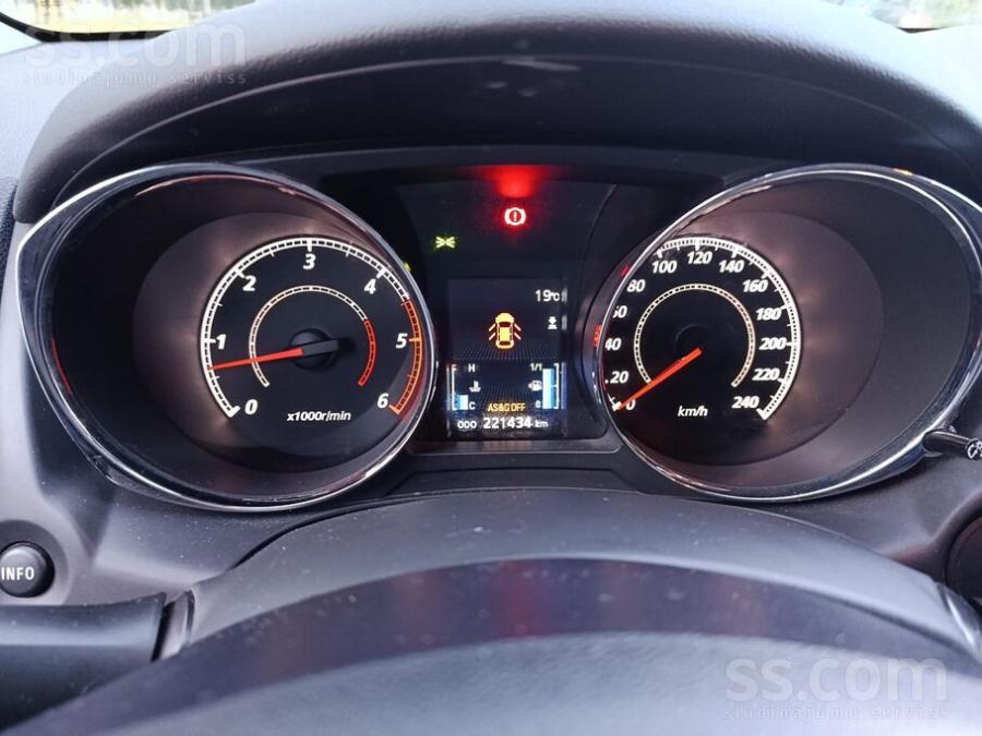 Blue Mitsubishi ASX 2012 in Riga, with an engine capacity of 1.80 L and mileage of 222 thousand km for 6300 €, photo 19 on AUTOMOTO.COM.LV
