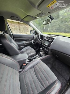 Blue Mitsubishi ASX 2018 in Vilnius, with an engine capacity of 1.60 L and mileage of 112 thousand km for 12000 €, photo 10 on AUTOMOTO.COM.LV