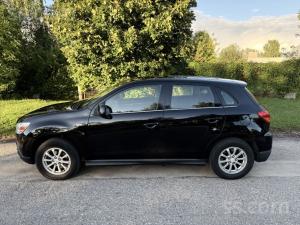 Zils Mitsubishi ASX 2010 Rīga, ar dzinēja tilpumu 1.80 L un nobraukumu 0 tūkst. km par 2500 €, foto 9 vietnē AUTOMOTO.COM.LV