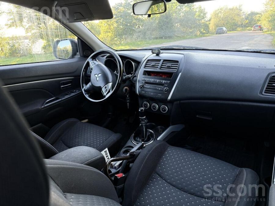Zils Mitsubishi ASX 2010 Rīga, ar dzinēja tilpumu 1.80 L un nobraukumu 0 tūkst. km par 2500 €, foto 10 vietnē AUTOMOTO.COM.LV