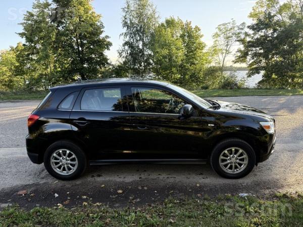 Blue Mitsubishi ASX 2010 in Riga, with an engine capacity of 1.80 L and mileage of 0 thousand km for 2500 €, photo 5 on AUTOMOTO.COM.LV