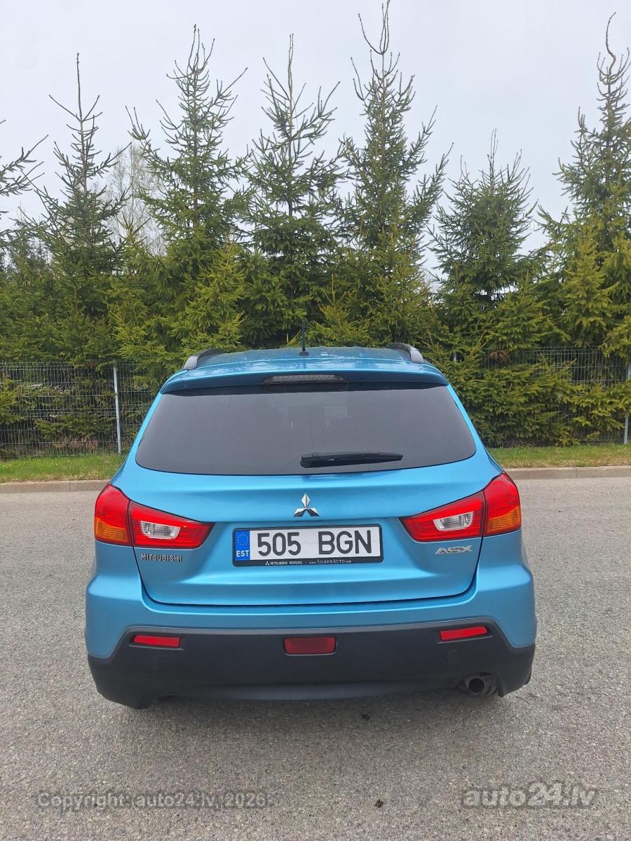 Blue Mitsubishi ASX 2012 in Tartu, with an engine capacity of 1.60 L and mileage of 255 thousand km for 4990 €, photo 8 on AUTOMOTO.COM.LV