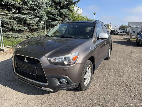 Brūns Mitsubishi ASX 2010 Marijampole, ar dzinēja tilpumu 1.80 L un nobraukumu 225 tūkst. km par 2950 €, foto 1 vietnē AUTOMOTO.COM.LV