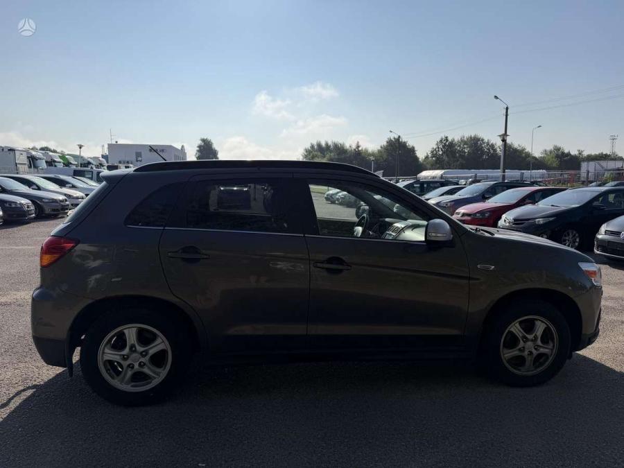 Brūns Mitsubishi ASX 2010 Marijampole, ar dzinēja tilpumu 1.80 L un nobraukumu 225 tūkst. km par 2950 €, foto 7 vietnē AUTOMOTO.COM.LV