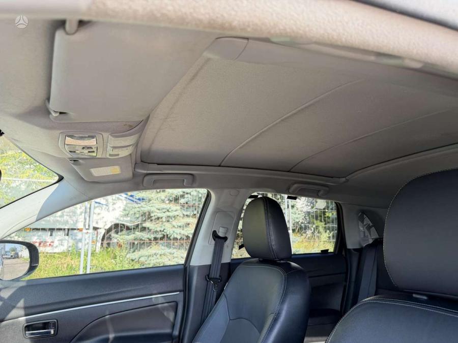 Brūns Mitsubishi ASX 2010 Marijampole, ar dzinēja tilpumu 1.80 L un nobraukumu 225 tūkst. km par 2950 €, foto 14 vietnē AUTOMOTO.COM.LV