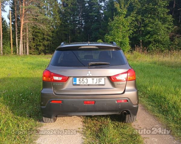Brūns Mitsubishi ASX 2011 Tallina, ar dzinēja tilpumu 1.60 L un nobraukumu 322 tūkst. km par 4500 €, foto 4 vietnē AUTOMOTO.COM.LV
