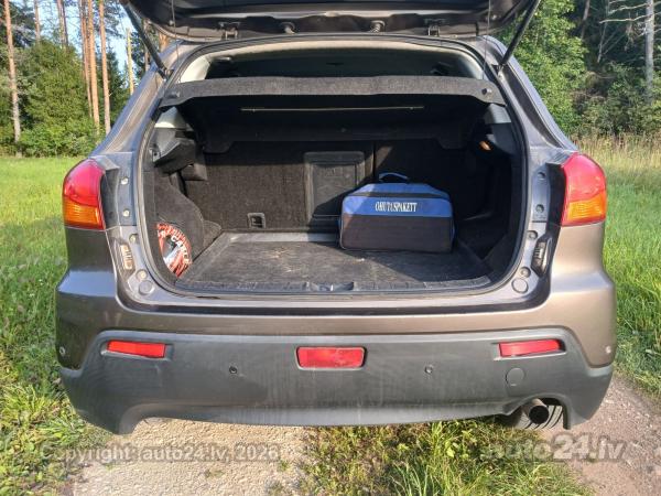 Brūns Mitsubishi ASX 2011 Tallina, ar dzinēja tilpumu 1.60 L un nobraukumu 322 tūkst. km par 4500 €, foto 5 vietnē AUTOMOTO.COM.LV
