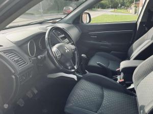 Brown Mitsubishi ASX 2011 in Vilnius, with an engine capacity of 1.60 L and mileage of 287 thousand km for 2000 €, photo 13 on AUTOMOTO.COM.LV