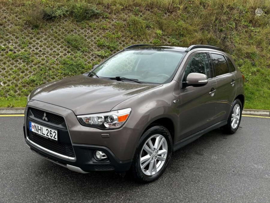 Brūns Mitsubishi ASX 2011 Viļņa, ar dzinēja tilpumu 1.80 L un nobraukumu 218 tūkst. km par 3600 €, foto 4 vietnē AUTOMOTO.COM.LV