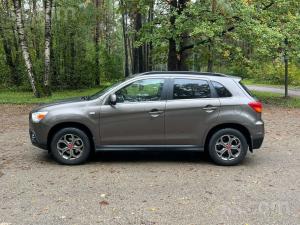 Brown Mitsubishi ASX 2011 in Riga, with an engine capacity of 1.60 L and mileage of 0 thousand km for 5699 €, photo 3 on AUTOMOTO.COM.LV