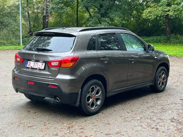 Brown Mitsubishi ASX 2011 in Riga, with an engine capacity of 1.60 L and mileage of 0 thousand km for 5699 €, photo 6 on AUTOMOTO.COM.LV