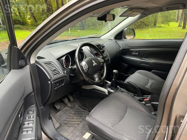 Brown Mitsubishi ASX 2011 in Riga, with an engine capacity of 1.60 L and mileage of 0 thousand km for 5699 €, photo 10 on AUTOMOTO.COM.LV