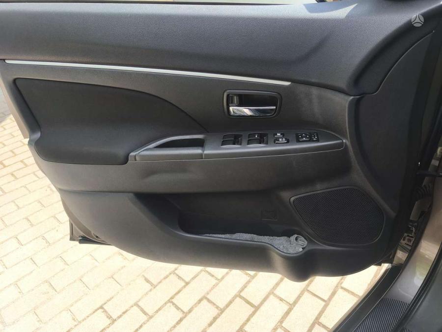 Brūns Mitsubishi ASX 2012 Kauņa, ar dzinēja tilpumu 1.80 L un nobraukumu 250 tūkst. km par 4700 €, foto 9 vietnē AUTOMOTO.COM.LV