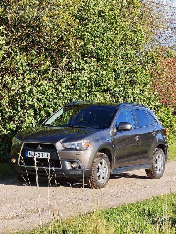 Brūns Mitsubishi ASX 2012 Talsi, ar dzinēja tilpumu 1.80 L un nobraukumu 255 tūkst. km par 5950 €, foto 4 vietnē AUTOMOTO.COM.LV