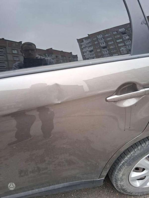 Brūns Mitsubishi ASX 2015 Klaipėda, ar dzinēja tilpumu 0.00 L un nobraukumu 60 tūkst. km par 7500 €, foto 7 vietnē AUTOMOTO.COM.LV