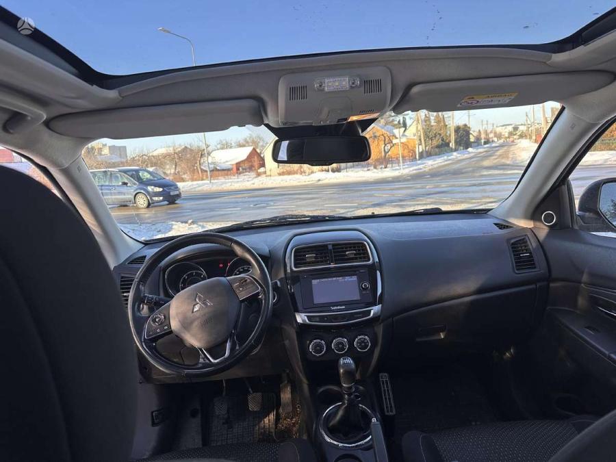 Brūns Mitsubishi ASX 2016 Marijampole, ar dzinēja tilpumu 1.56 L un nobraukumu 260 tūkst. km par 6300 €, foto 9 vietnē AUTOMOTO.COM.LV