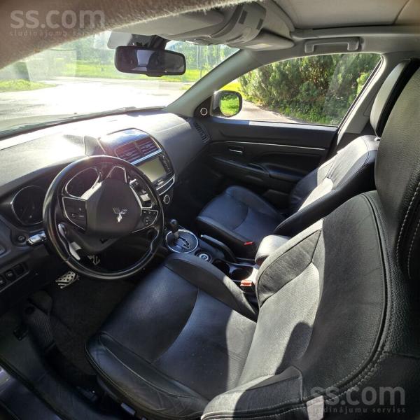Brown Mitsubishi ASX 2017 in Riga, with an engine capacity of 2.20 L and mileage of 484 thousand km for 12000 €, photo 8 on AUTOMOTO.COM.LV