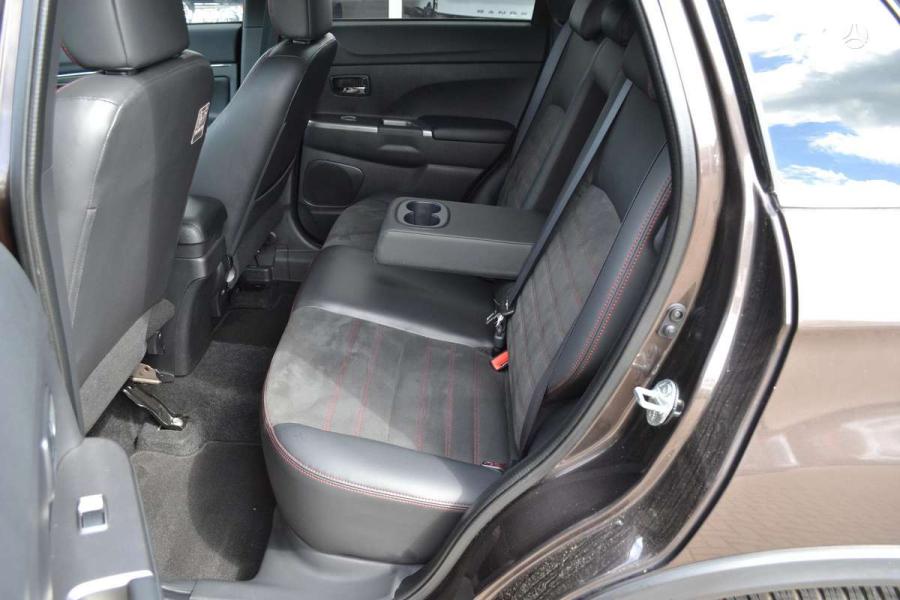 Brūns Mitsubishi ASX 2020 Viļņa, ar dzinēja tilpumu 2.00 L un nobraukumu 111 tūkst. km par 15500 €, foto 26 vietnē AUTOMOTO.COM.LV