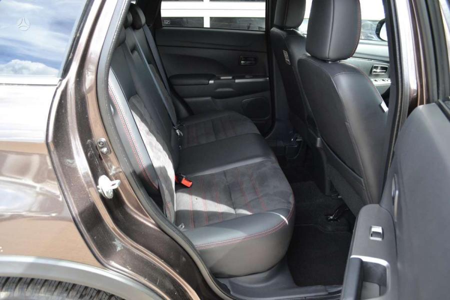 Brūns Mitsubishi ASX 2020 Viļņa, ar dzinēja tilpumu 2.00 L un nobraukumu 111 tūkst. km par 15500 €, foto 29 vietnē AUTOMOTO.COM.LV