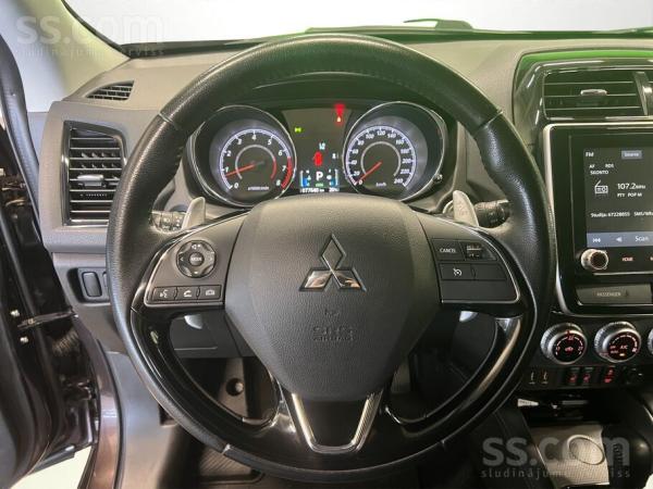 Brown Mitsubishi ASX 2021 in Riga, with an engine capacity of 2.00 L and mileage of 78 thousand km for 15890 €, photo 10 on AUTOMOTO.COM.LV